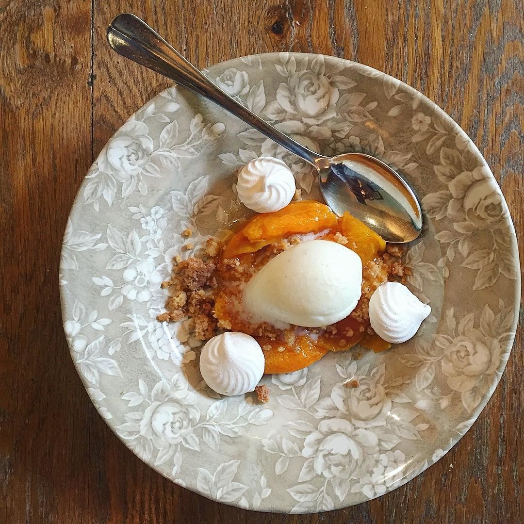 Le Café des Artistes - Ville-d'Avray - Un restaurant du guide MICHELIN