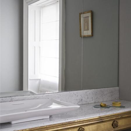 Lamp Room Gray No.88 | Paint Colours | Farrow & Ball