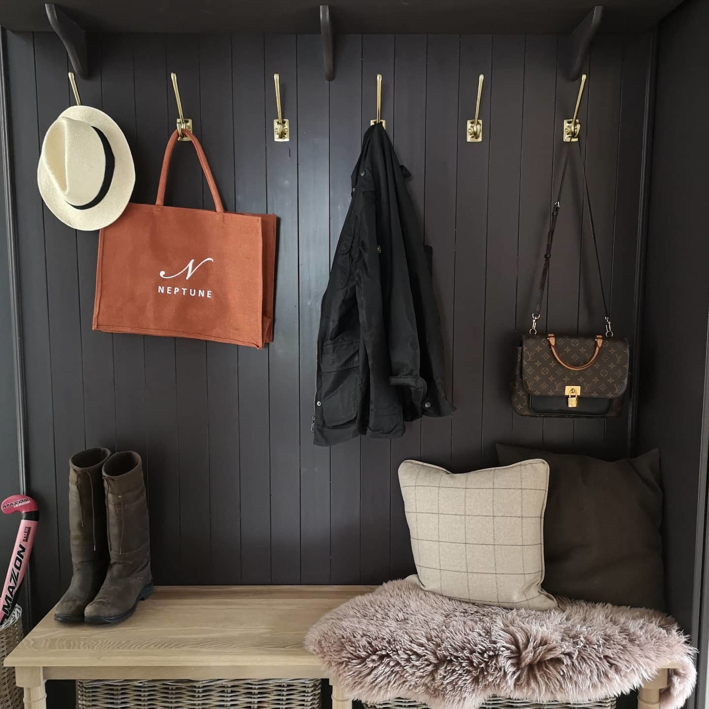 Tanner's Brown No.255 | Estate Eggshell | Wood & Metal Paint Estate ...