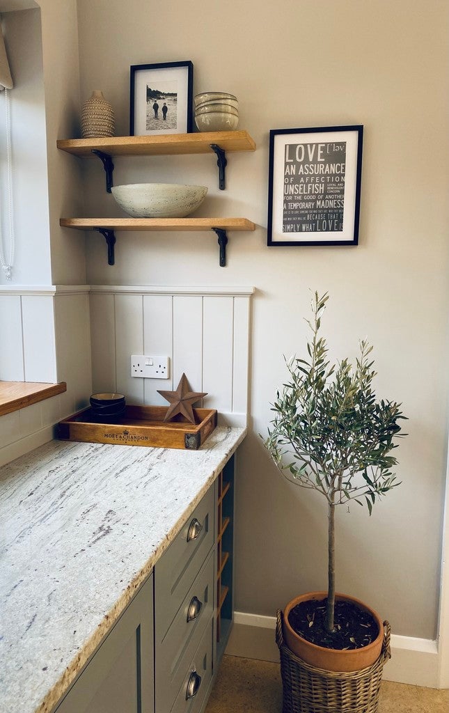 Cornforth White No.228 | Dead Flat | Walls, Wood & Metal Paint Dead ...