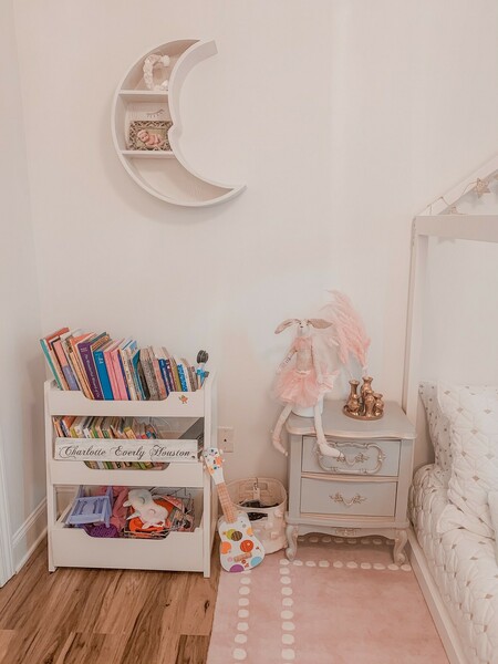 Short Ladder Bookshelf
