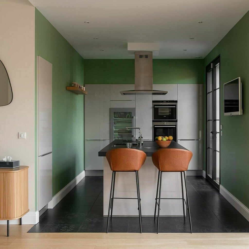 Breakfast Room Green No.81 | Modern Emulsion | Walls & Ceilings Paint ...
